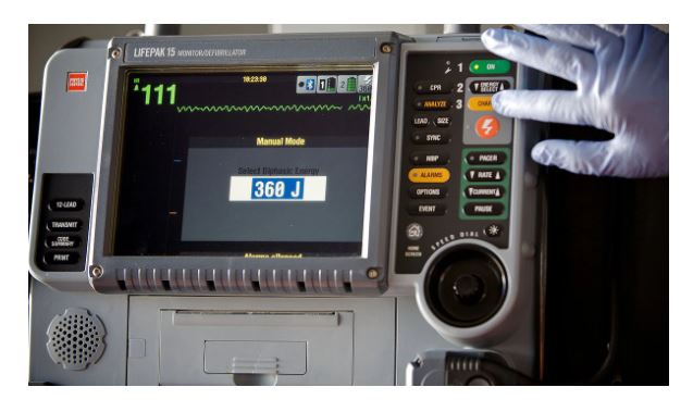 Semi-Automatic External Defibrillator - Regalmed | Medical Equipment Dubai