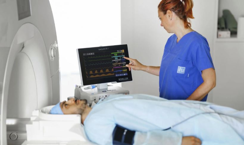 MRI-Compatible Patient Monitor - Regalmed | Medical Equipment Dubai